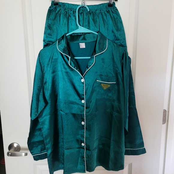 Intimates & Sleepwear | Emerald Green Satin Pajama Set Designer ...